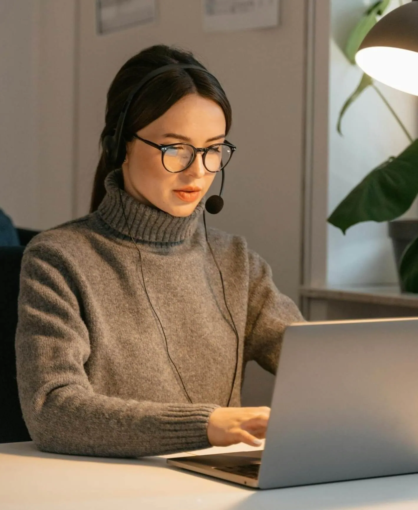 Dialbridge BPO | Customer service outsourcing solutions